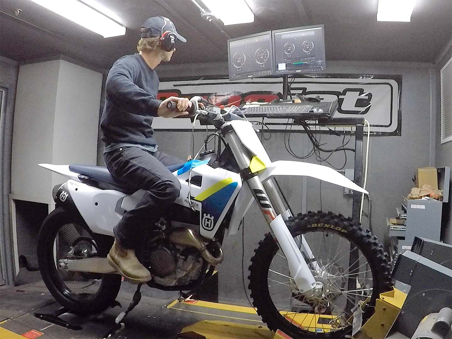 2025 Husqvarna FC 250’s Horsepower and Torque | Dirt Rider