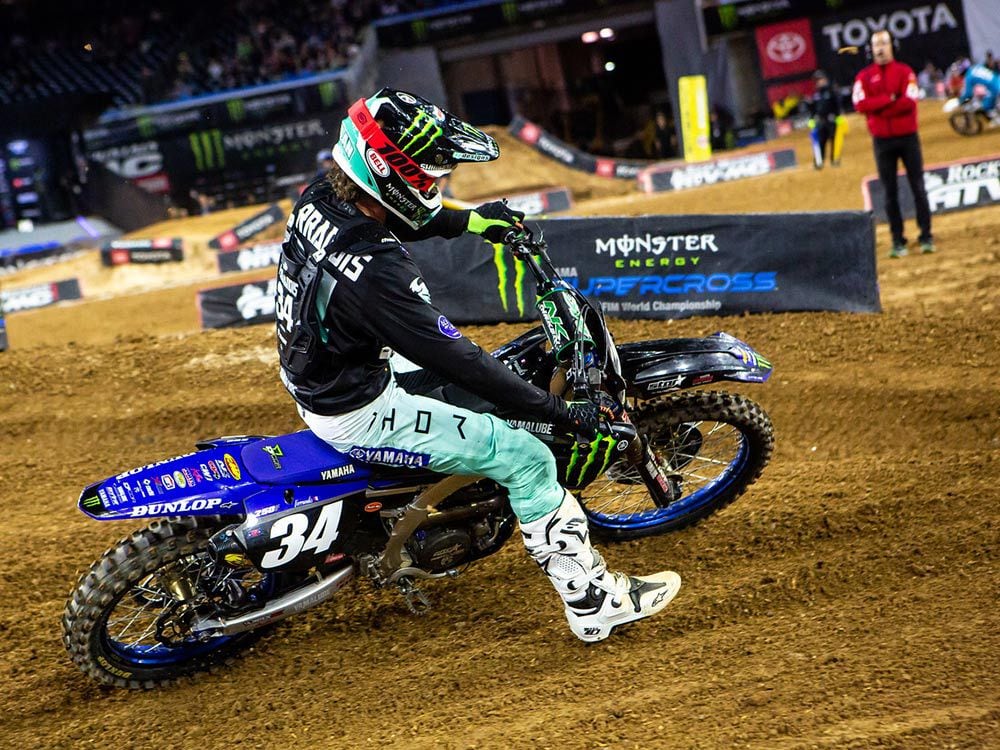 2019 Houston Supercross 250 Class Race Report | Dirt Rider