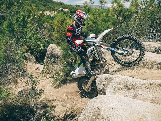 2017 Husqvarna FX 350 and FX 450 First Impression Review | Dirt Rider