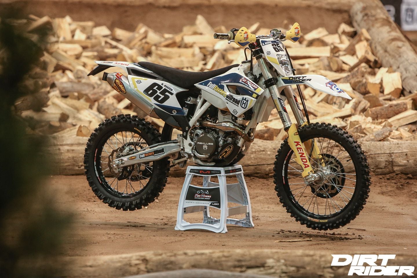 2015 Husqvarna FE 250 EnduroCross Transformation | Dirt Rider