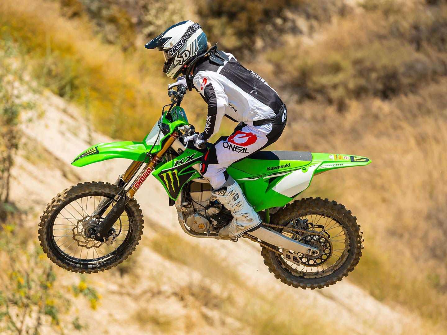 Testing the 2023 Kawasaki KX450SR With Monster Energy Kawasaki | Dirt Rider