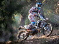 2022 Husqvarna TE 300i Test | Dirt Rider