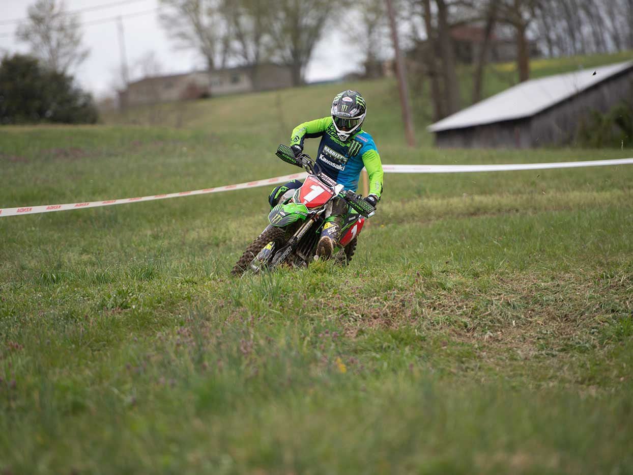 Pro Riding Tip—Riding Grass Tracks With Josh Strang | Dirt Rider Pro Riding Tip—Riding Grass Tracks With Josh Strang | Dirt Rider