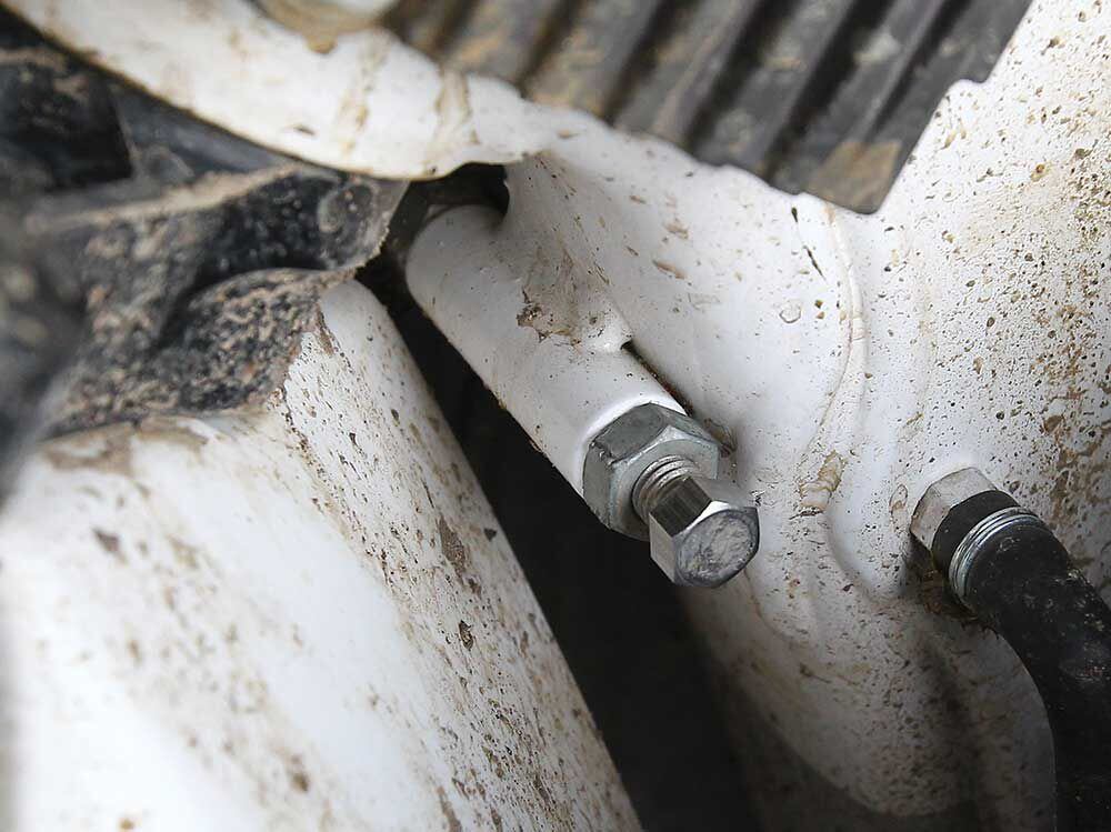 Adjusting Your Steering Stop | Dirt Rider