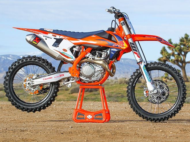 2017.5 KTM 450 SX-F Factory Edition Review | Dirt Rider