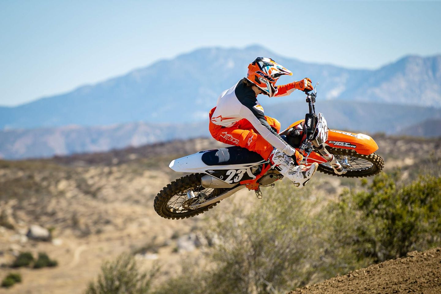 2022 KTM 250 SX-F Test | Dirt Rider