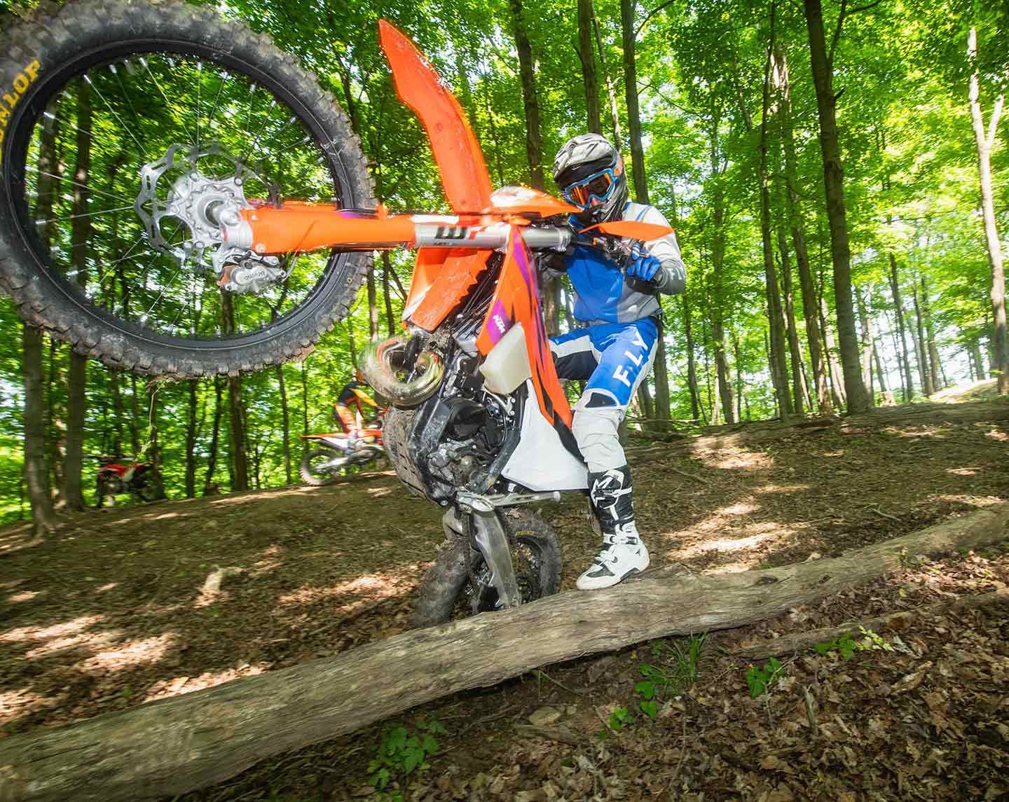 2024 KTM 150 XC-W First Experience Evaluation – lickscycles.com