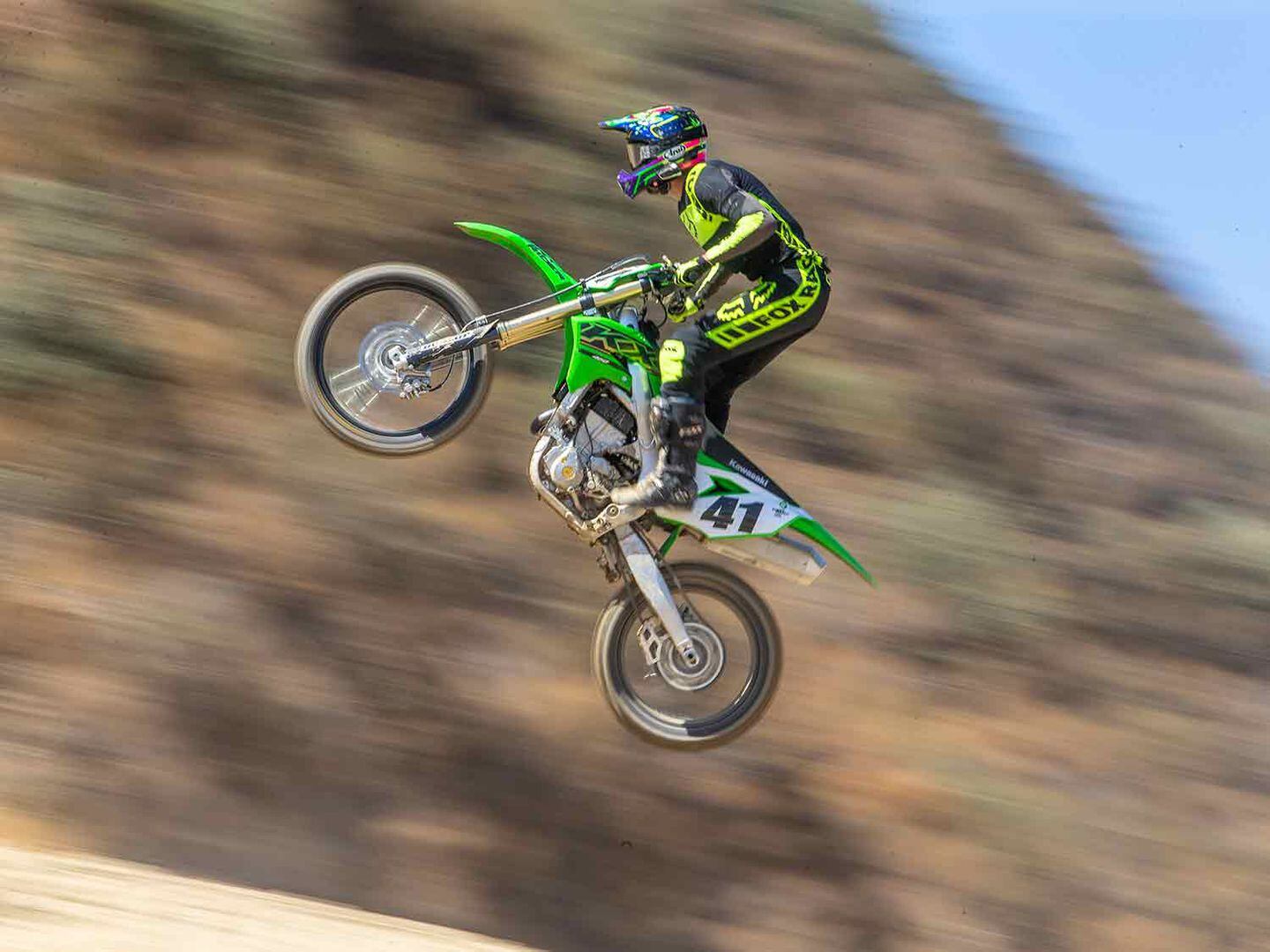 Best Motocross Bike Winner—2021 Kawasaki KX450 | Dirt Rider
