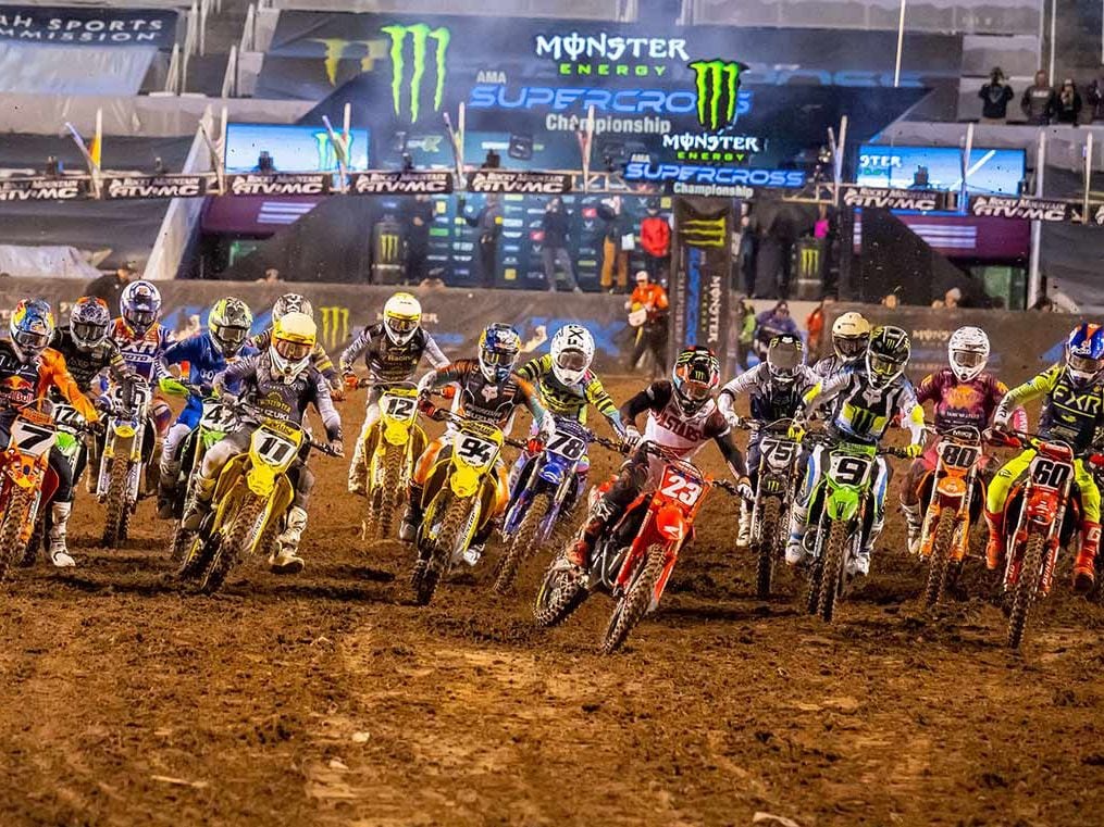 Supercross Start Wallpaper