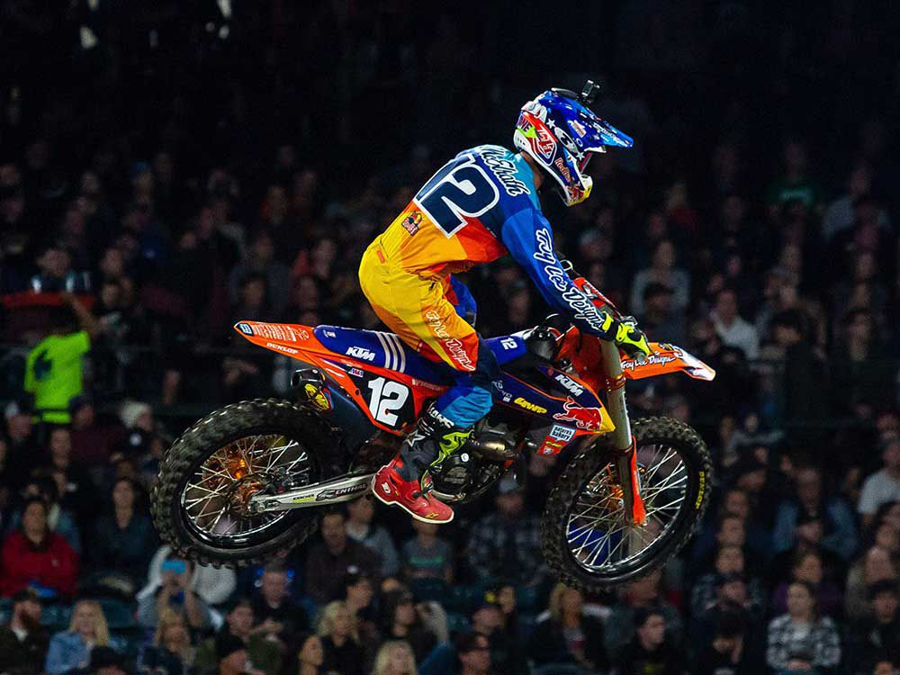 2019 Anaheim 2 Supercross 250 Class Photo Finish | Dirt Rider
