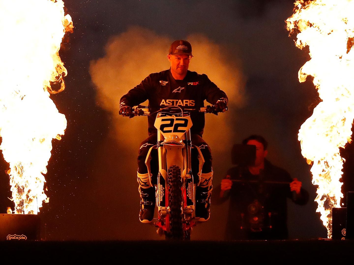 Chad Reed Will Race the 2022 FIM World Supercross Series | Dirt Rider