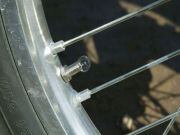 Spitter - Checking for bad valve stems | Dirt Rider