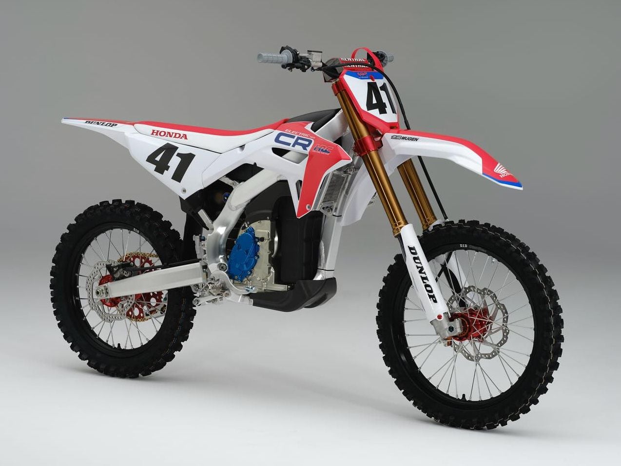 Honda Enters Electric Dirt Bike in a Motocross Race | Dirt Rider