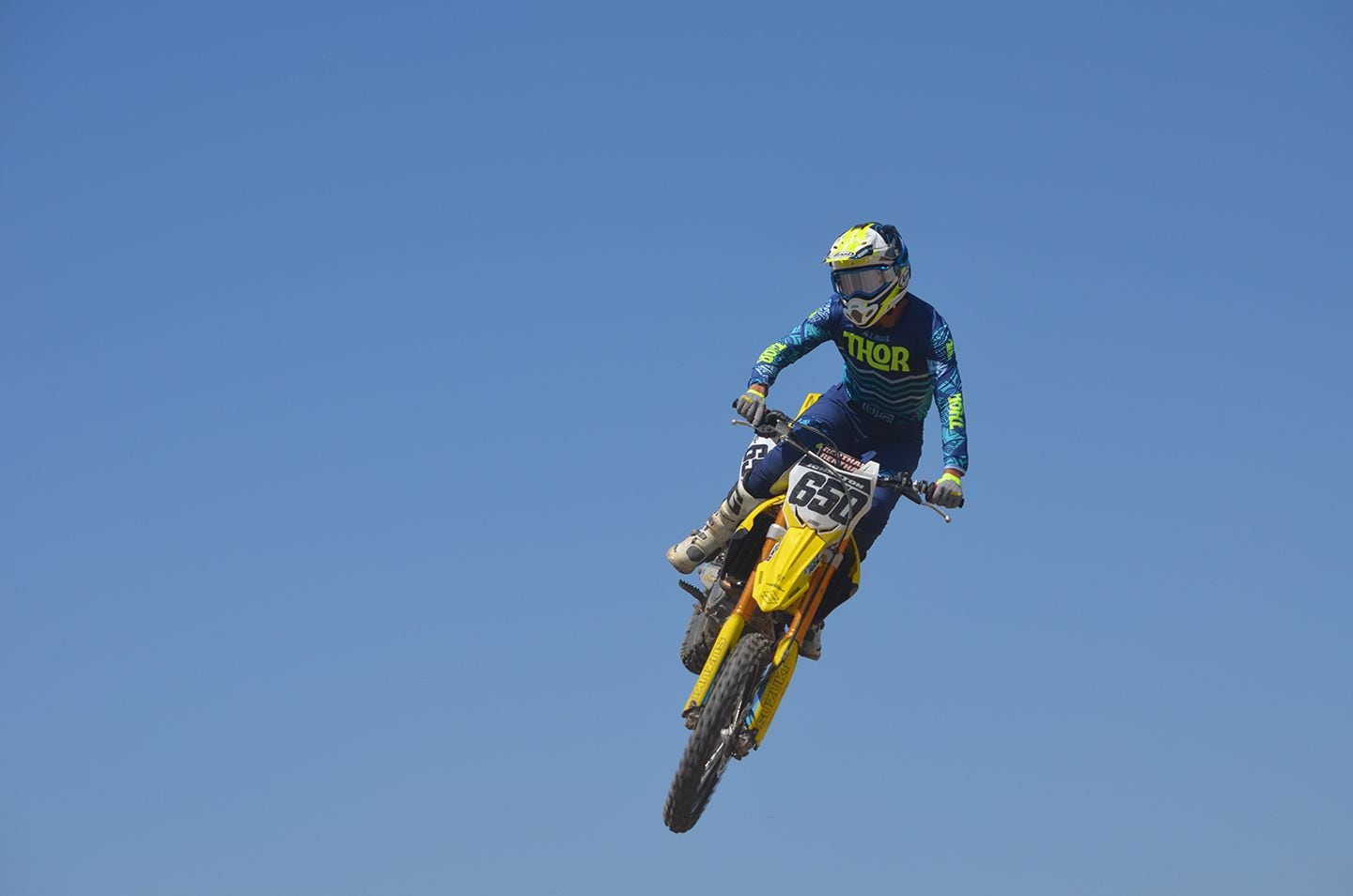 Living With the 2025 Suzuki RM-Z450 RM Army Edition, Part 1 (Gallery ...