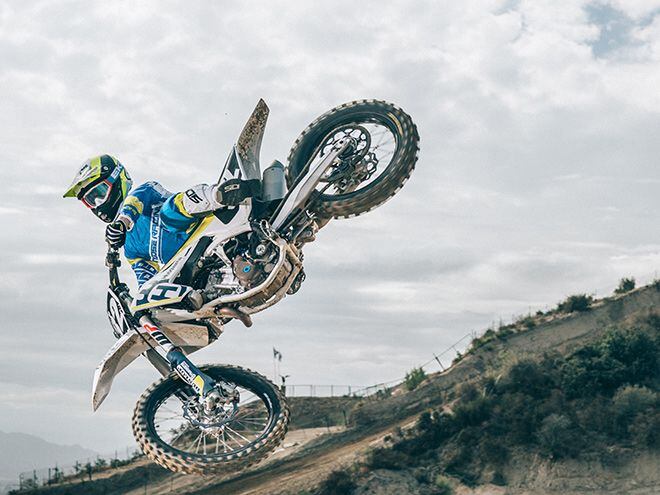 Husqvarna FC 250 | 2017 Dirt Rider 250F MX Shootout | Dirt Rider